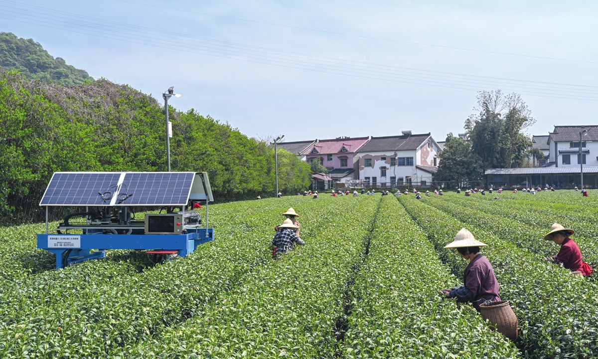 Manual helper - Global Times