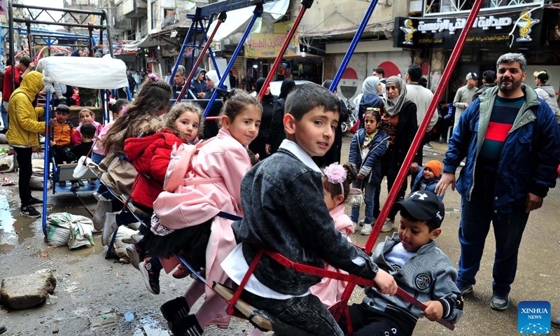 People enjoy themselves during Eid al-Fitr holiday across world ...