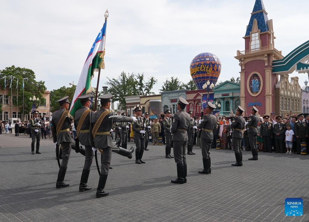 Soldiers participate in Victory Day military parade in Tashkent ...