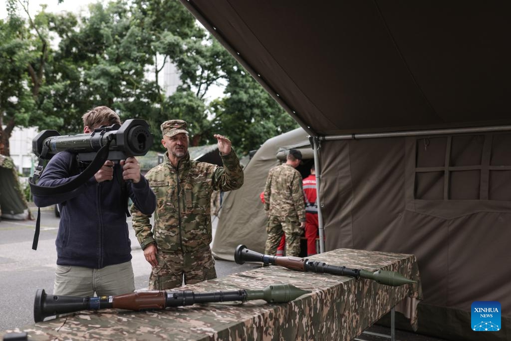 Open day of Slovenian Army in Maribor - Global Times