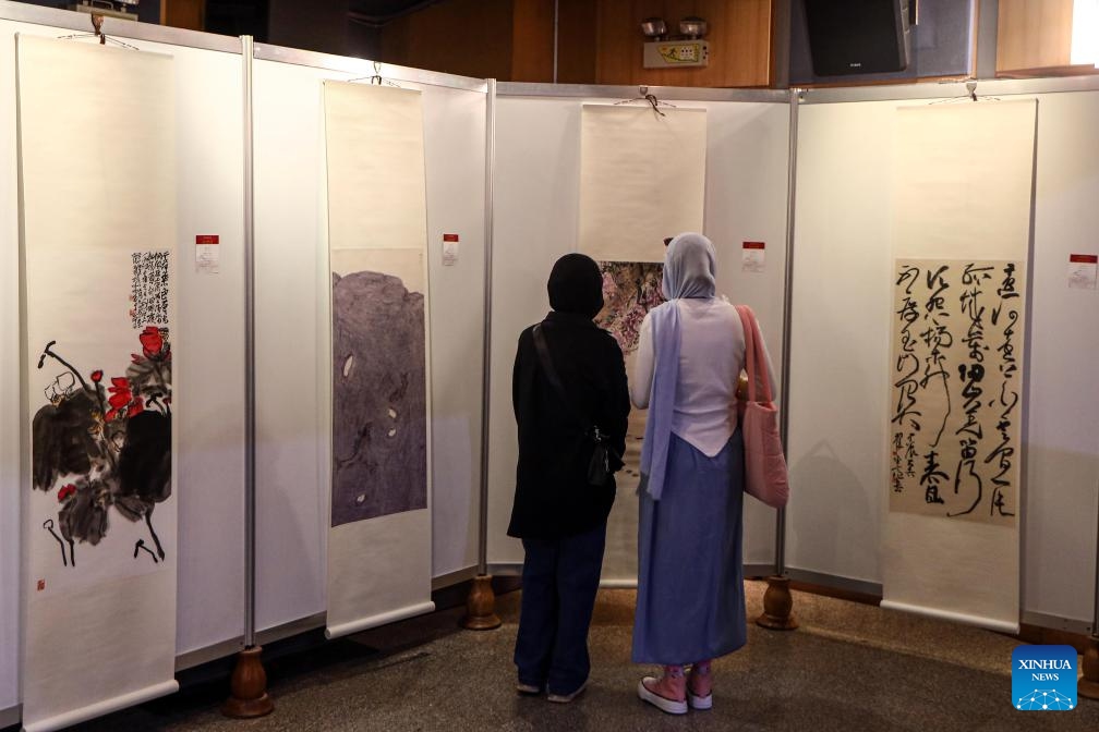 Exhibition featured works from east China captivates visitors in Cairo ...