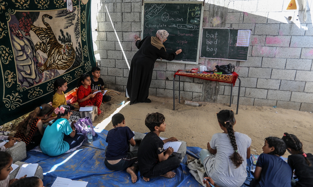 Dedication to learning - Global Times