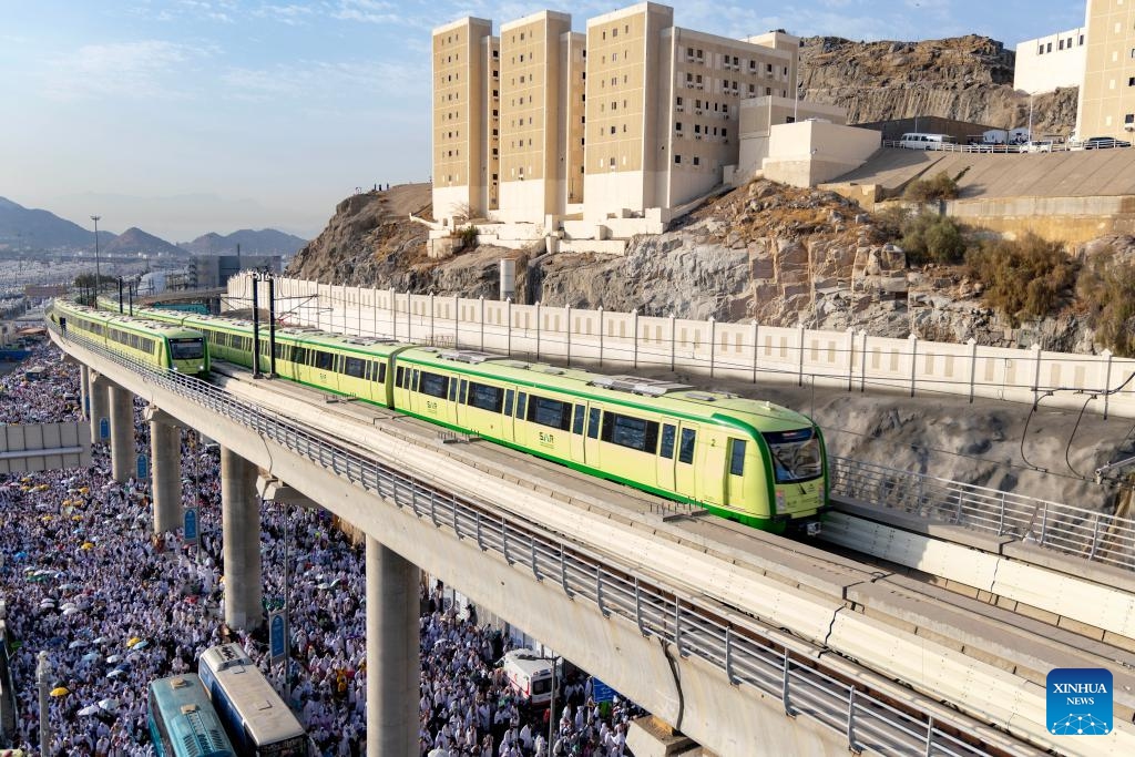 Chinese light rail delivers over 2 mln trips in Mecca for Hajj pilgrims ...