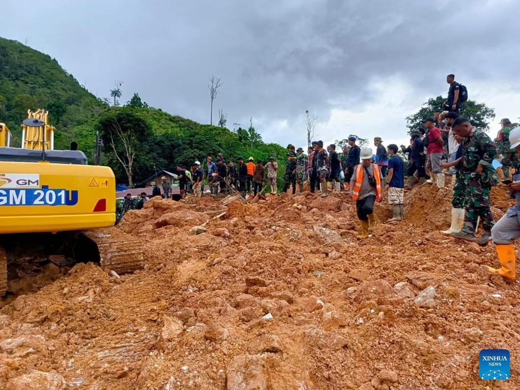 95 survive from gold mine landslide in Indonesia with 27 still missing ...
