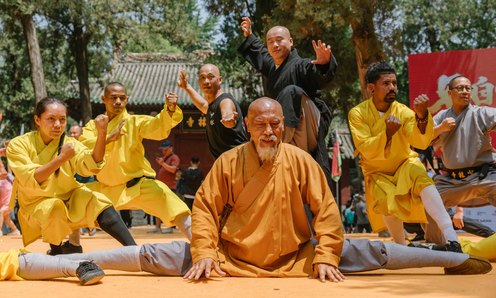 What is kung fu like? Shaolin practitioners worldwide showcase charm of martial art, beauty of ...