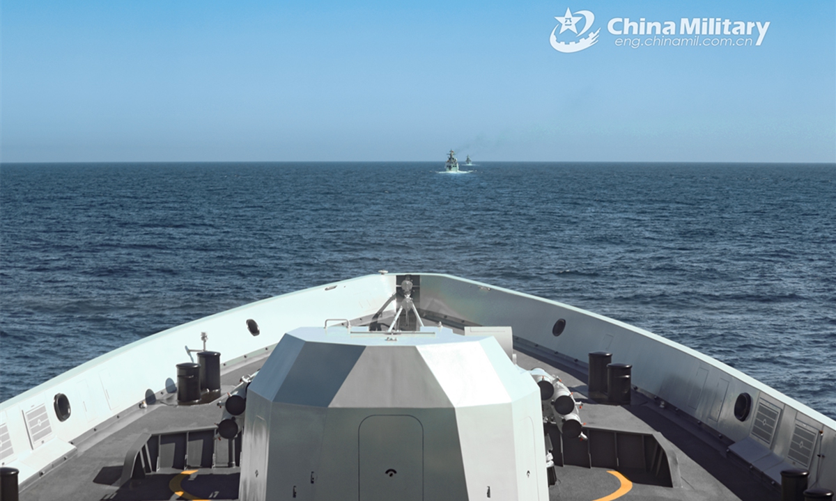 Type 056A corvette conducts visit, board, search and seizure operation ...