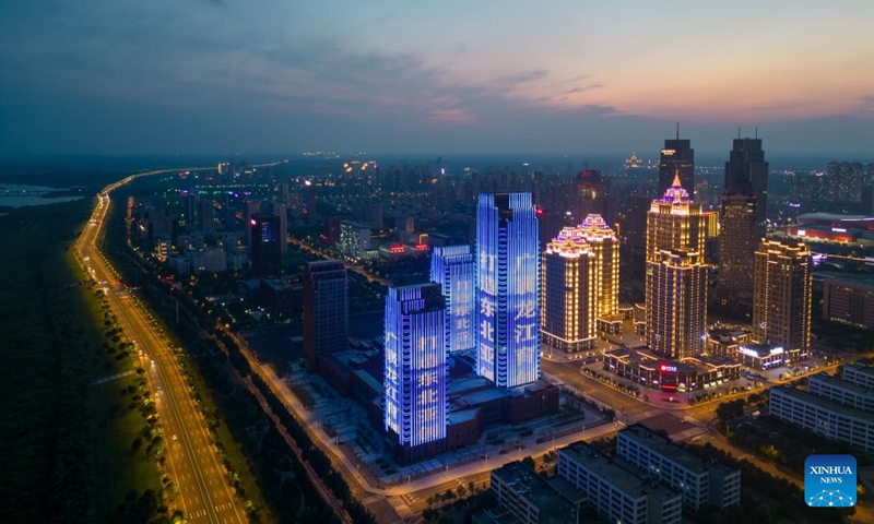 "Ice City" Harbin remains attractive to tourists throughout year ...