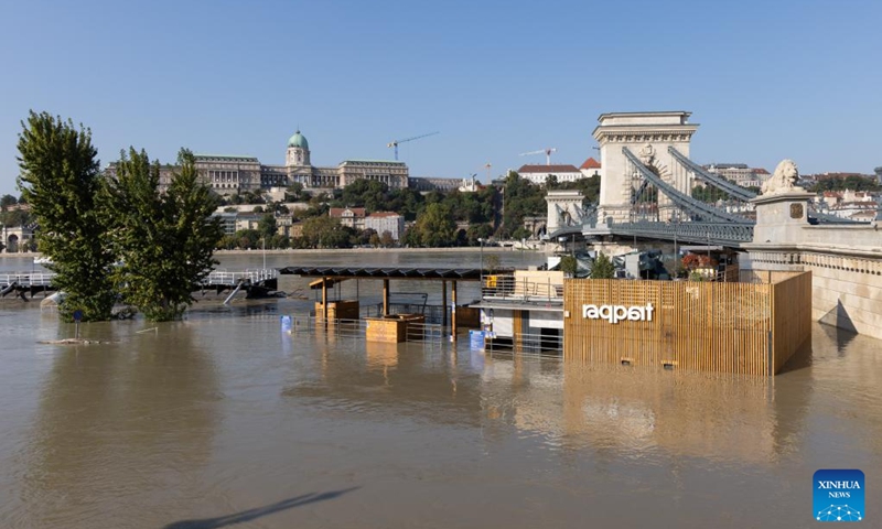 Hungarian Floods Flooding In Budapest As Danube River Overflows
