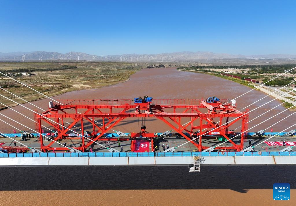 Wuhai Yellow River grand bridge in N China joined together - Global Times