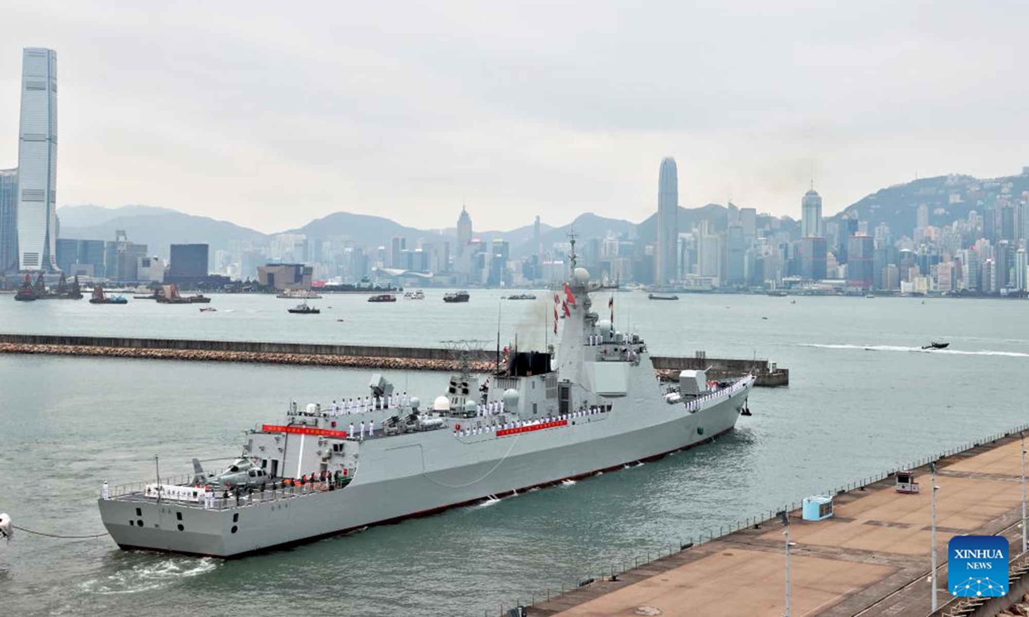 PLA Navy fleet visits Hong Kong - Global Times