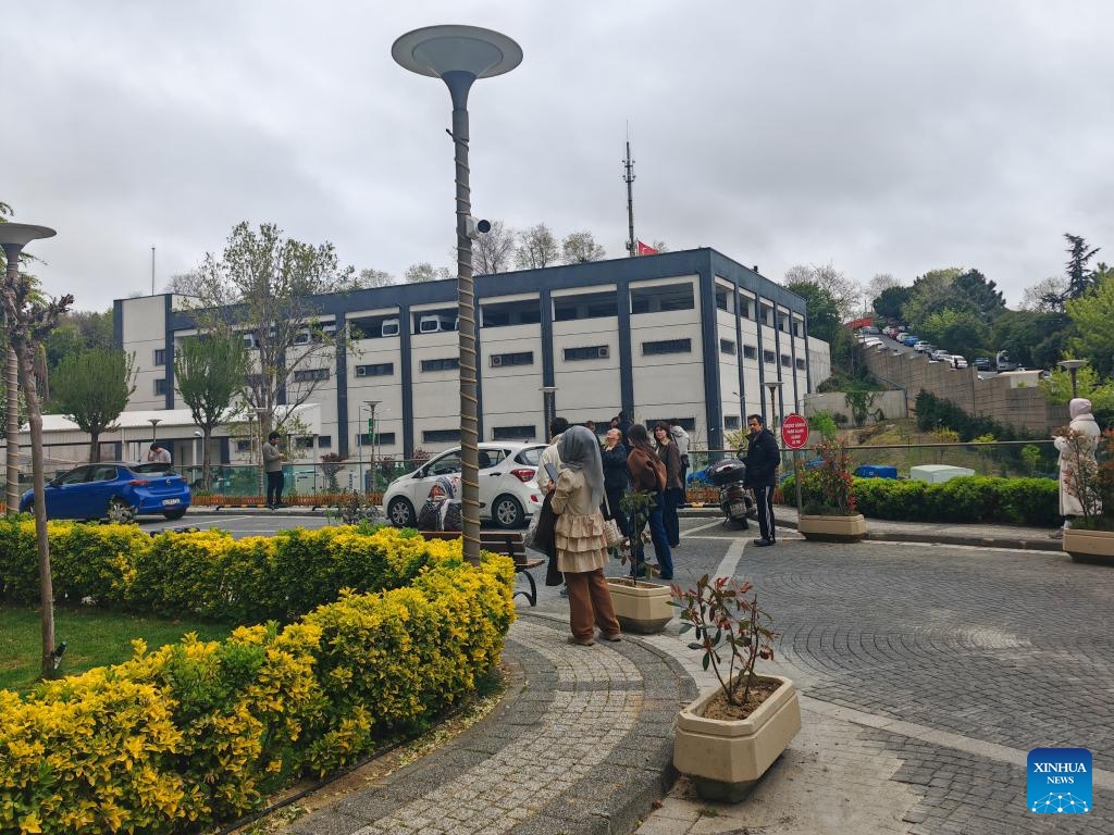 6.2-magnitude earthquake strikes off Istanbul, damage assessment ...