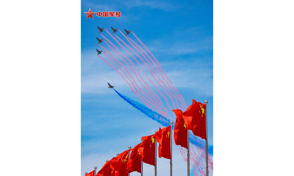 Chinese fighter jets and red flags in the same frame - Global Times