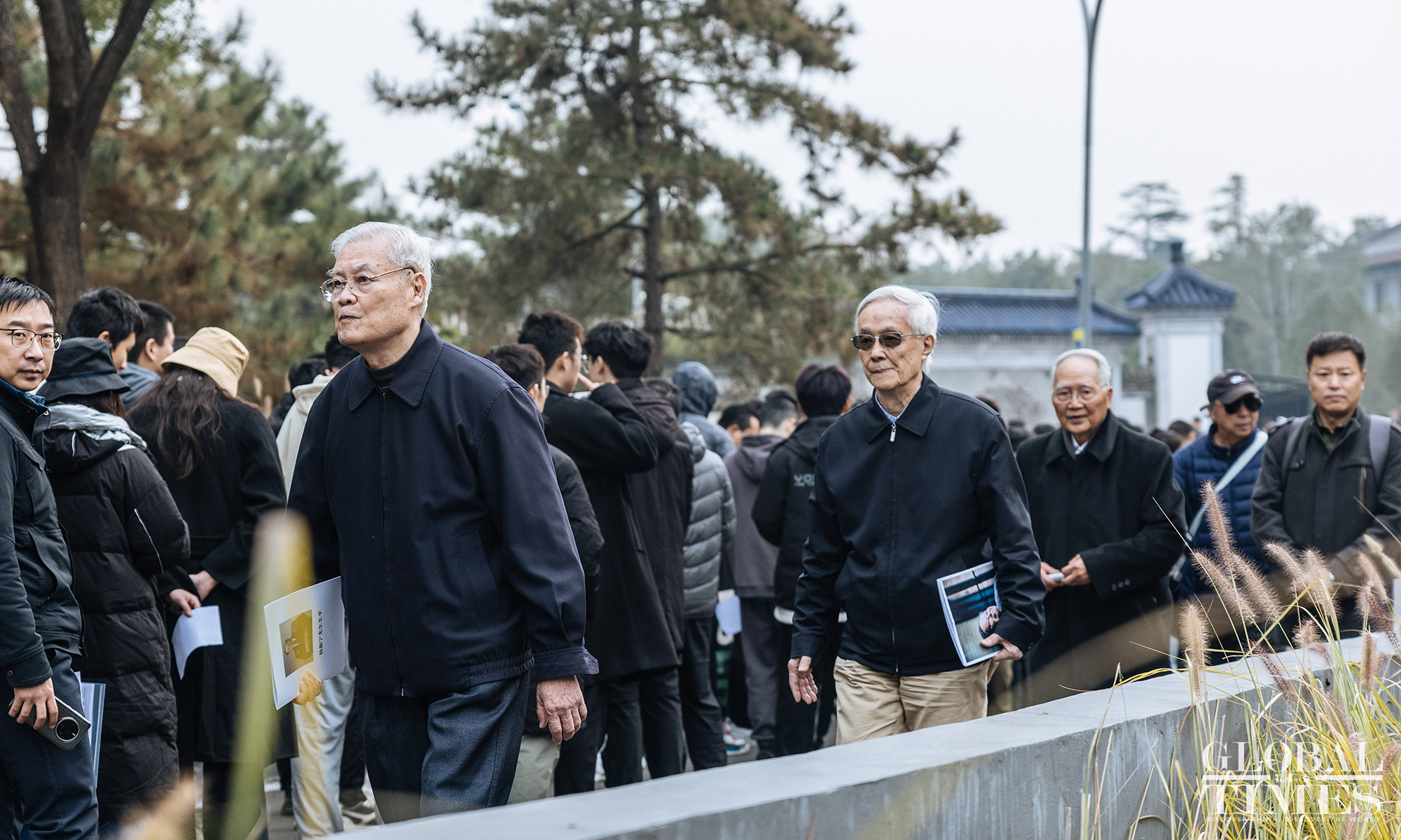 People pay tribute to late Nobel laureate Chen Ning Yang at farewell ...