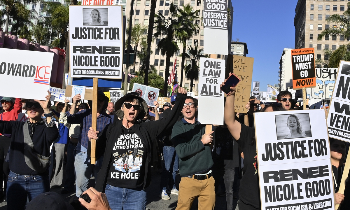 Mass protests reportedly erupt across the US following ICE shootings ...